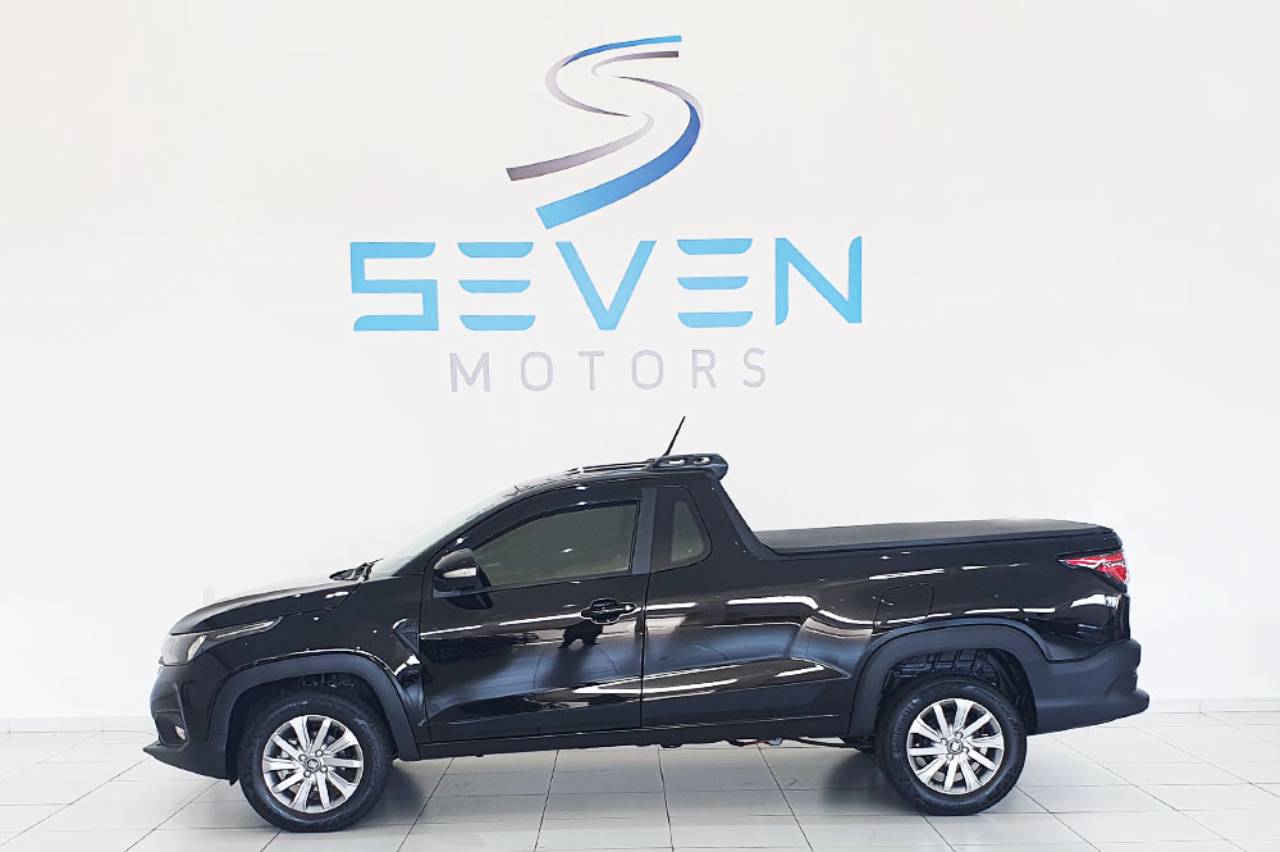 Fiat strada 1.3 firefly flex freedom cabine simples plus- 2021/2022 em ...