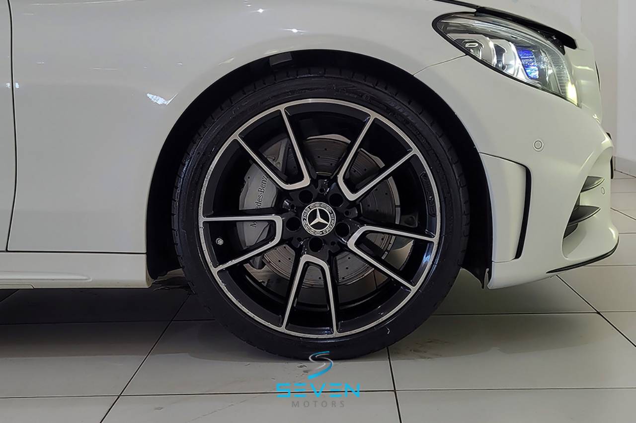 Mercedes-bens c 300 2.0 16v 4p cgi sport 9g-tronic automático- 2019/ ...